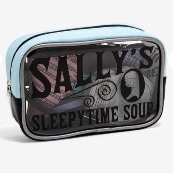Hot Topic | Bags | Nwt Nightmare Before Christmas Sally Make Up Bag Set ...